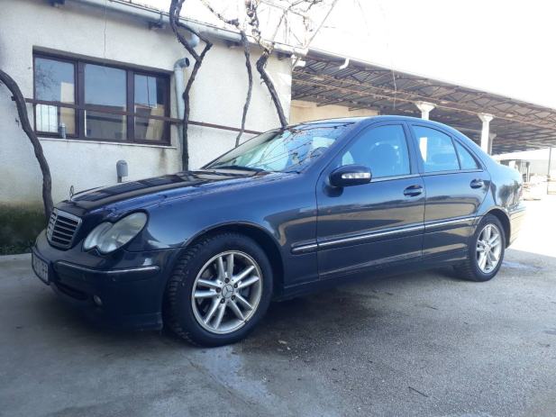 Mercedes-Benz C 270 CDI, 2002 god.