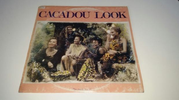 CACADOU LOOK -TKO MARI ZA ČARI