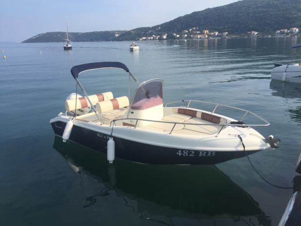 Rascala 550 Futurama BLU&BLU + Evinrude E-TEC 115