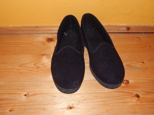 Papuče zepe broj 39