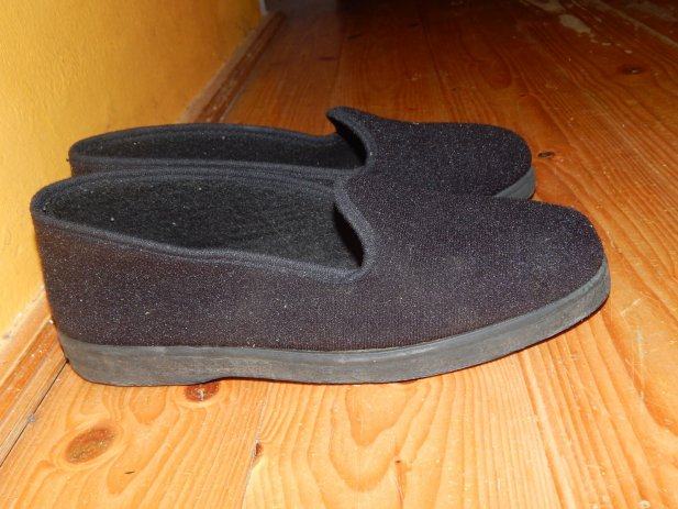 Papuče zepe broj 39