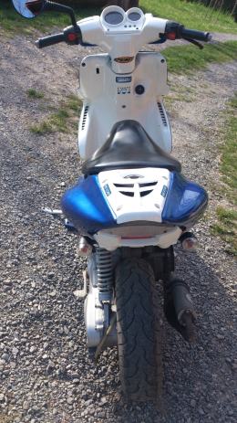 Yamaha Aerox 100ccm *******************, 2003 god.
