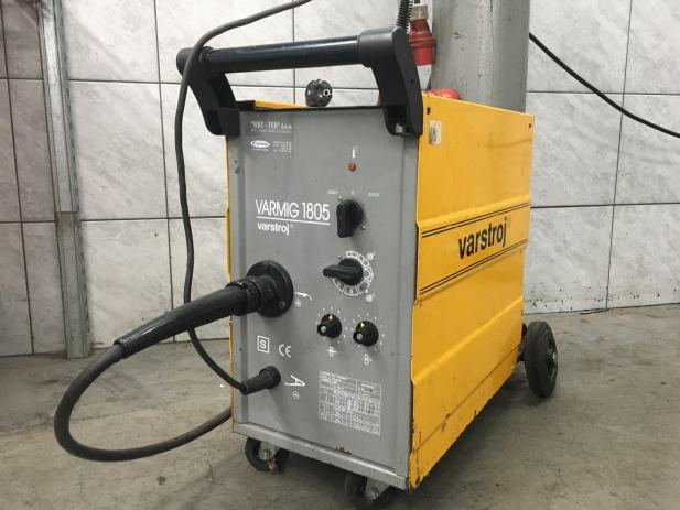 Aparat za varenje Co2 Varstroj 180A