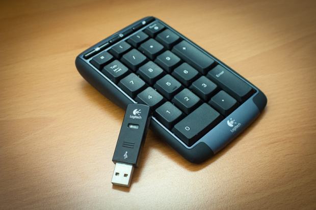 Logitech Cordless Number Pad bežična numerička tastatura wireless