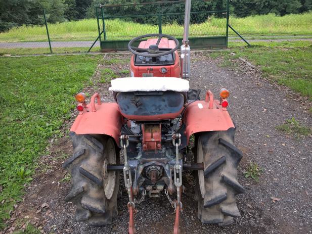 TRAKTOR YANMAR 1401D 4x4