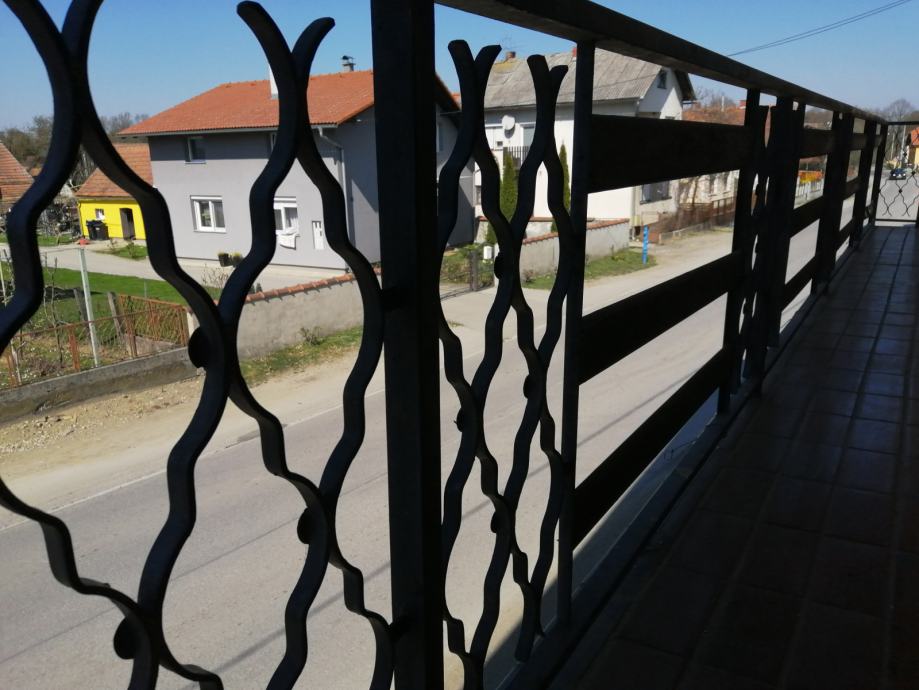 Metalna ograda