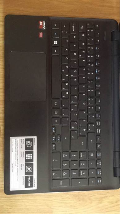 Acer aspire E15; AMD quad A8-7100; 12GB; R7 M265 2GB; 1000GB HDD