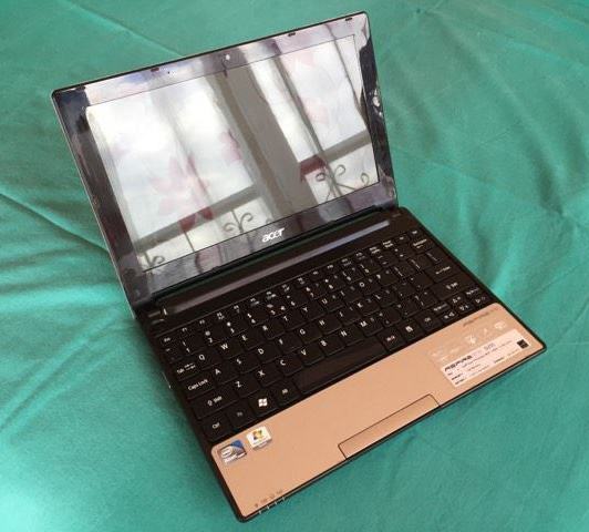 Acer Aspire One D255