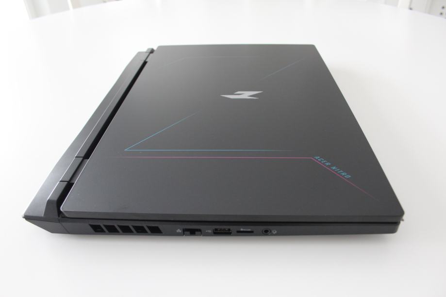 Novi Acer Nitro 17 AN17-41-R13H gaming laptop RTX4070 (NH.QKNEX.008)