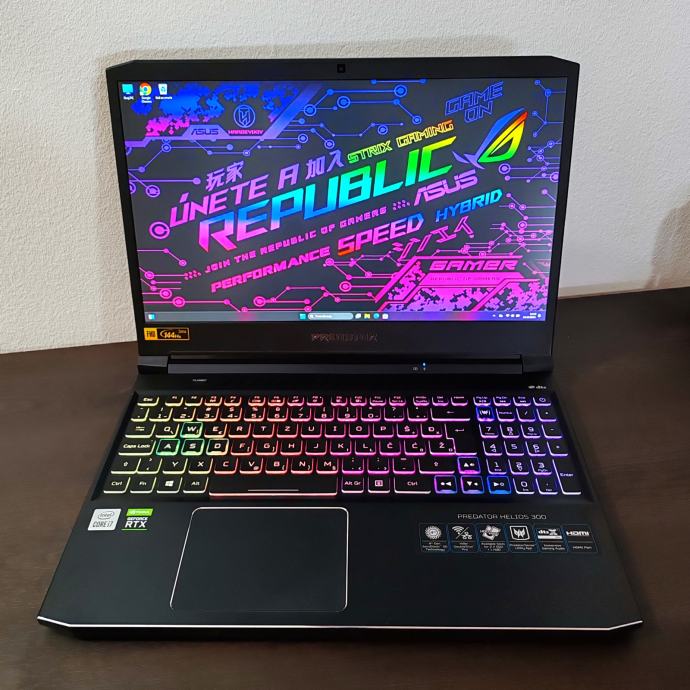 ACER PREDATOR 15.6 144Hz - I7 10750H, RTX 3070, 32GB DDR4, SSD 1TB