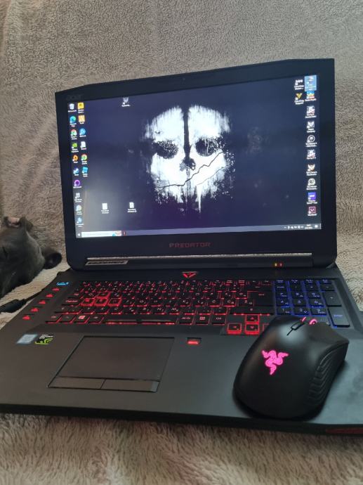 Predator laptor, razer mis gratis