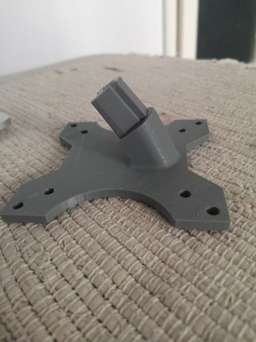 VESA Adapter za samsung zakrivljeni monitor