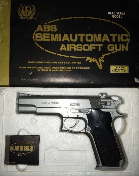 Airsoft pištolj, Smith & Wesson M645