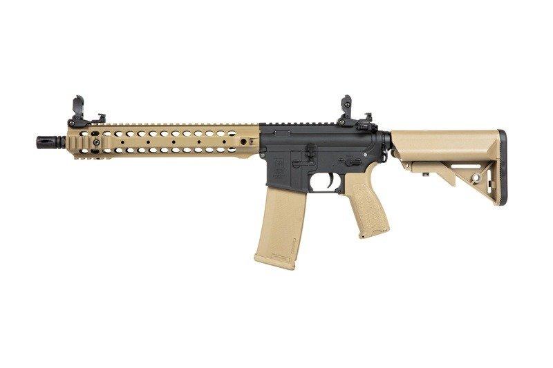 Specna Arms SA-E06 EDGE™ Carbine AEG airsoft replika – Half-Tan