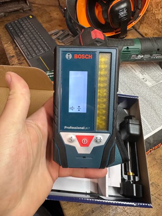 Bosch LR 7 PROFESSIONAL LASERSKI PRIJAMNIK