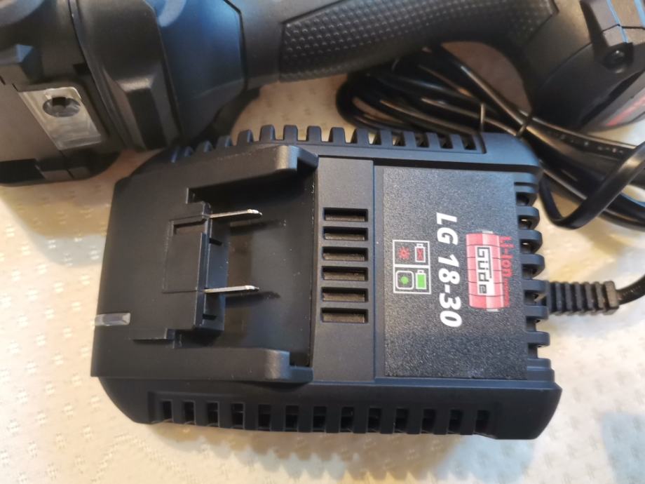 aku udarna bušilica bez četkica sa 2 baterije