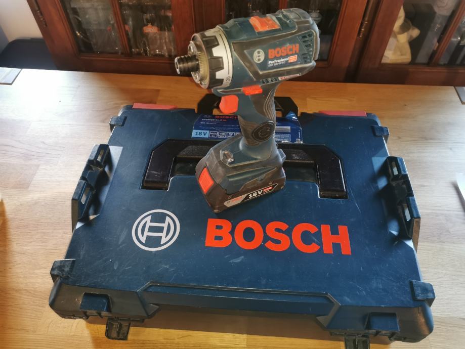 Bosch professional - akumulatorska bušilica