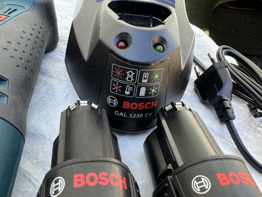 Bosch Professional kutni odvijač bušilica na bateriju GWI 10,8 V-Li
