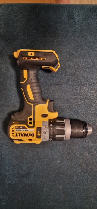 Dewalt DCD796 akumulatorska bušilica/odvijač