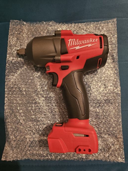 Milwaukee M18 FMTIWF12 akumulatorski udarni stezač bez baterije