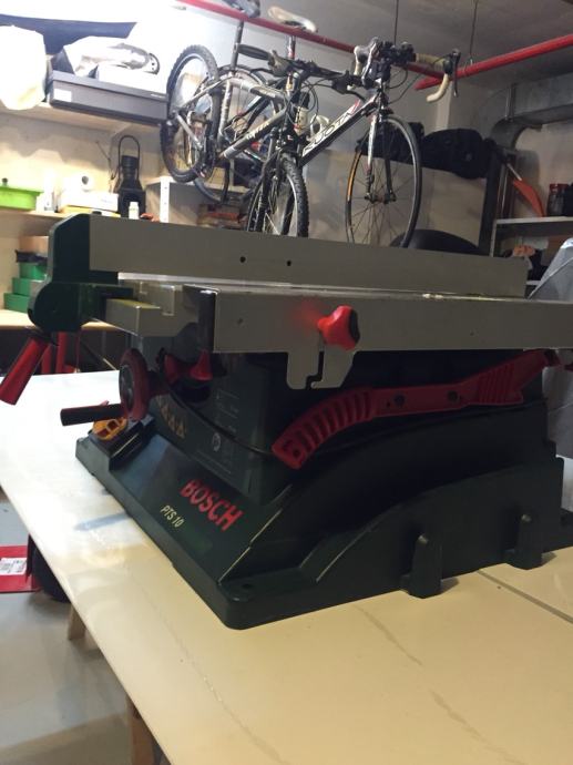 Bosch prenosivi cirkular