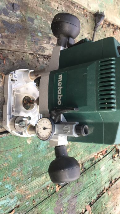 Metabo Of E 1229 Signal ručna glodalica za drvo