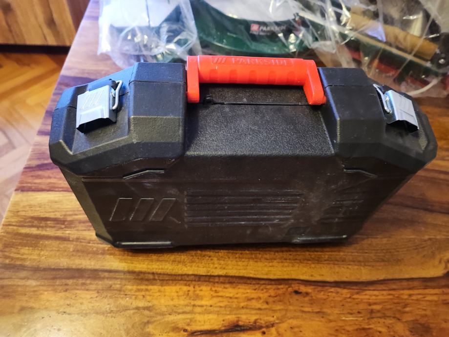 Parkside ubodna pila iz Lidla - PSTK 800 C3 + set pilica