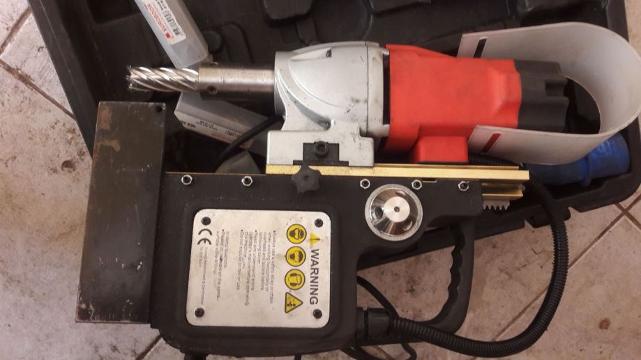 Magnetna bušilica AGP