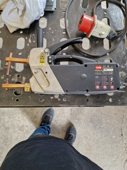 TELWIN Spotter Digital Modular 400 – točkasto zavarivanje