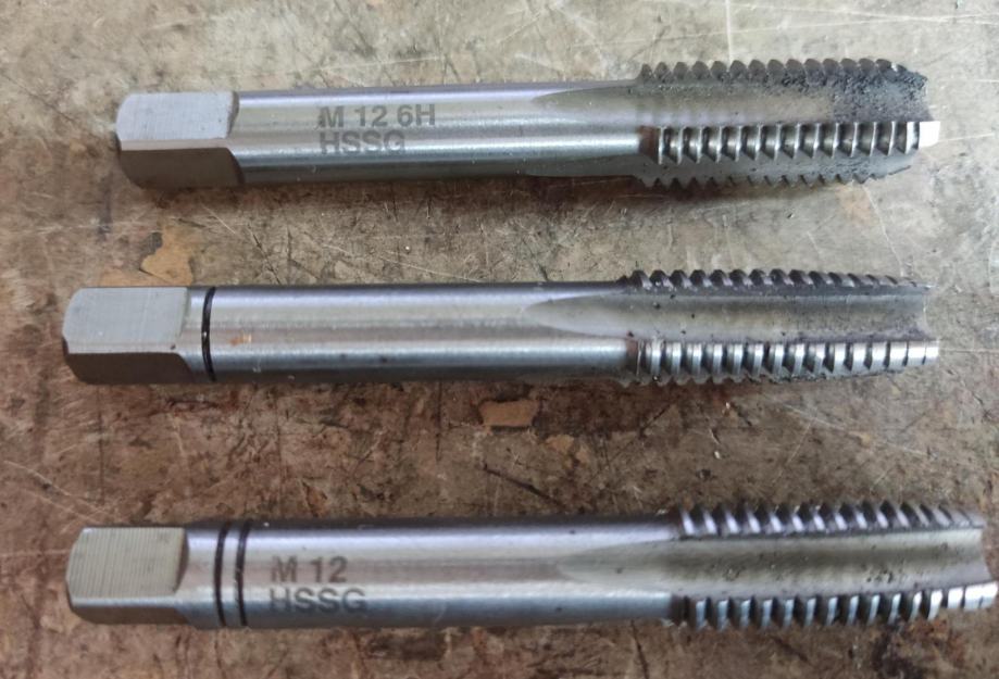 Ureznik M12 HSSG - tri prolaza