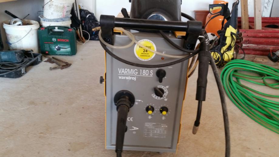 Aparat za zavarivanje Co2 Varstroj 180 S