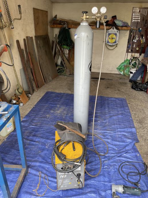 Varstroj Varmig 165 aparat za zavarivanje CO2 sa velikom bocom