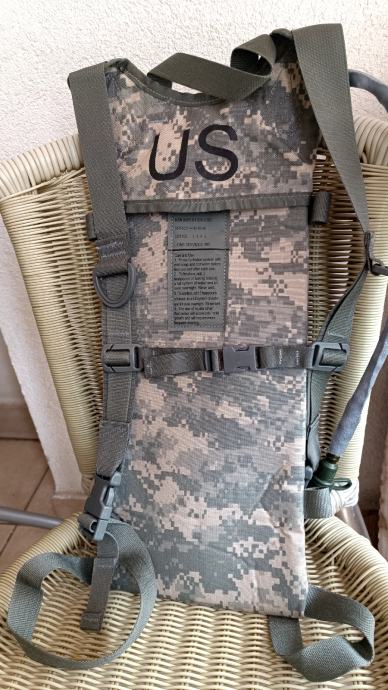 Vojni ruksak za vodu,camelbak,Us Army 3l Hydration UCP Original Novo!!