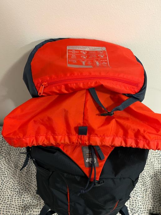 LOWE ALPINE ALTUS 32