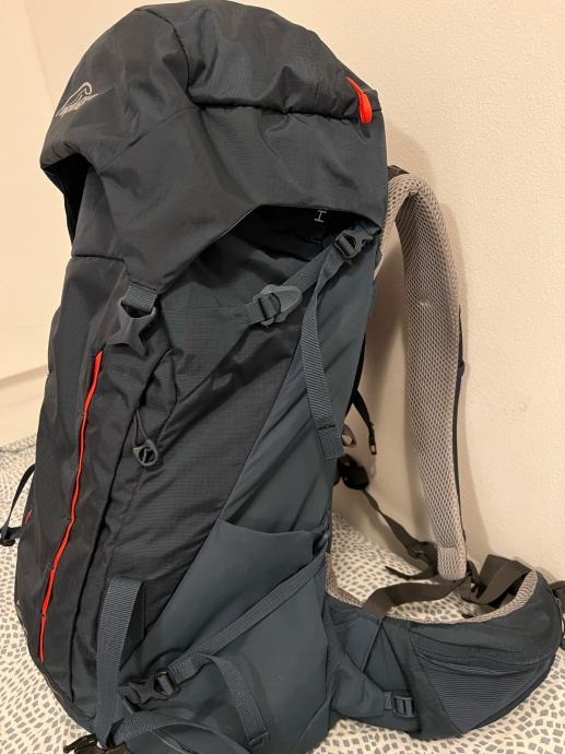 LOWE ALPINE ALTUS 32