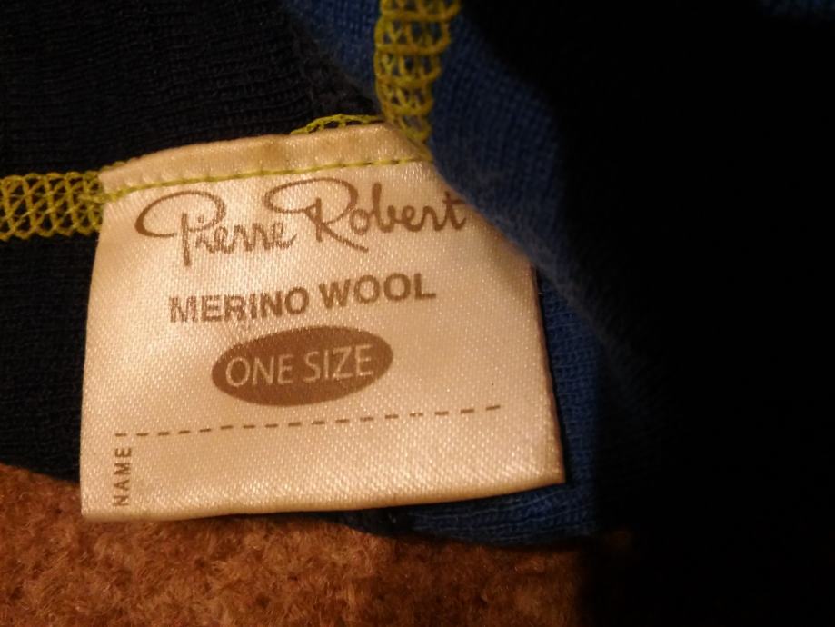 Pierre Robert Merino Wool kapa