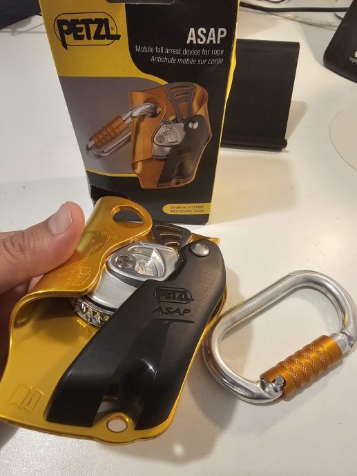 Prodajem Petzl ASAP novi nekorišteni