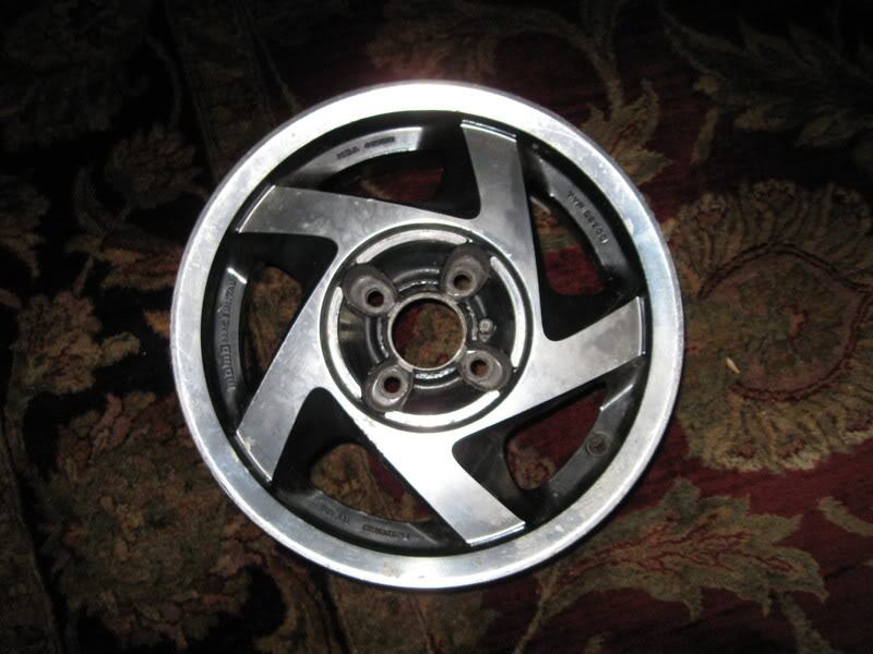 Alu felge 14 Momo Pulsar