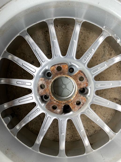 Rondell 0063 17 rupe 5x120, 4 kom.