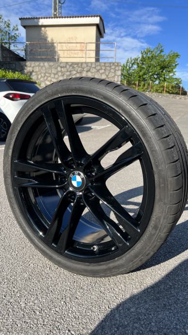 BMW Alu felge 20 rupe 5x120, 4 kom. I Gume
