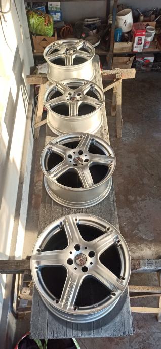 Alu felge Momo GT2, 17 cola, 4x108