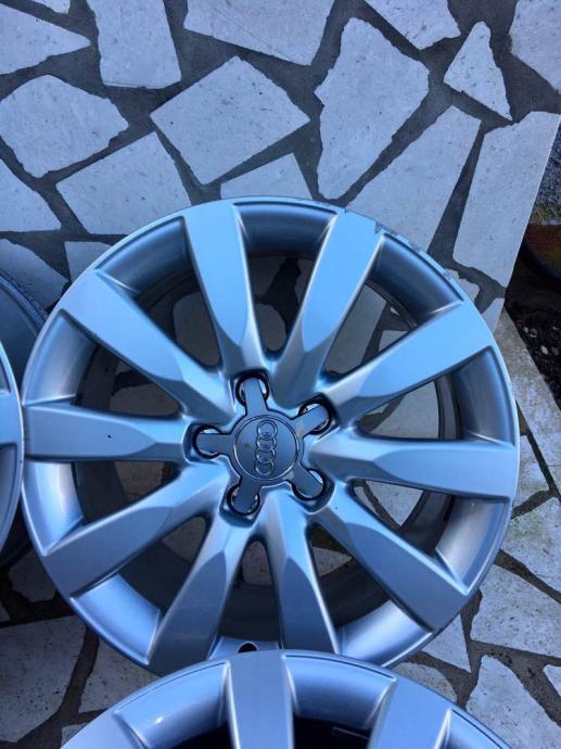 Alu felge OEM AUDI A4 S4 B8 S-line 5x112 17 8J ET47