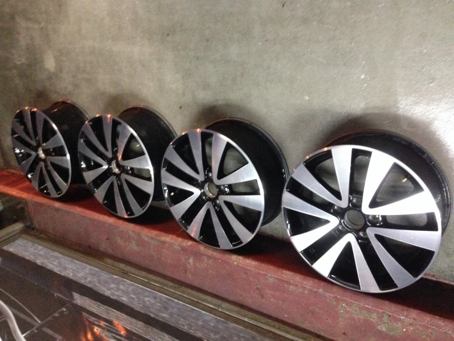Alu felge original VW Golf 6 GTD 17 rupe 5x112, 4 kom.