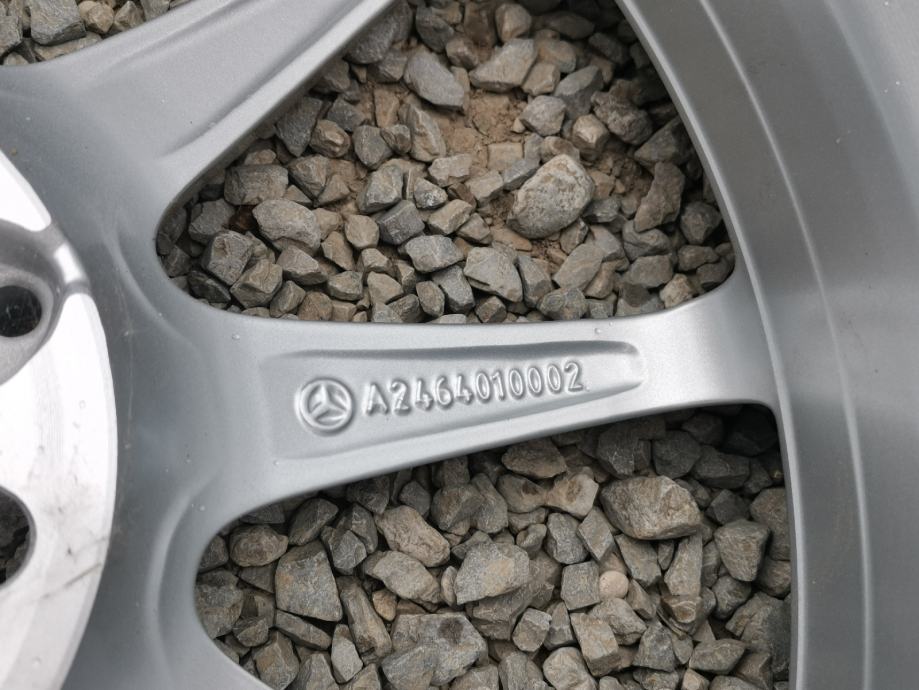 Aluminijska felga 2464010002 B klasa Mercedes, Novo!