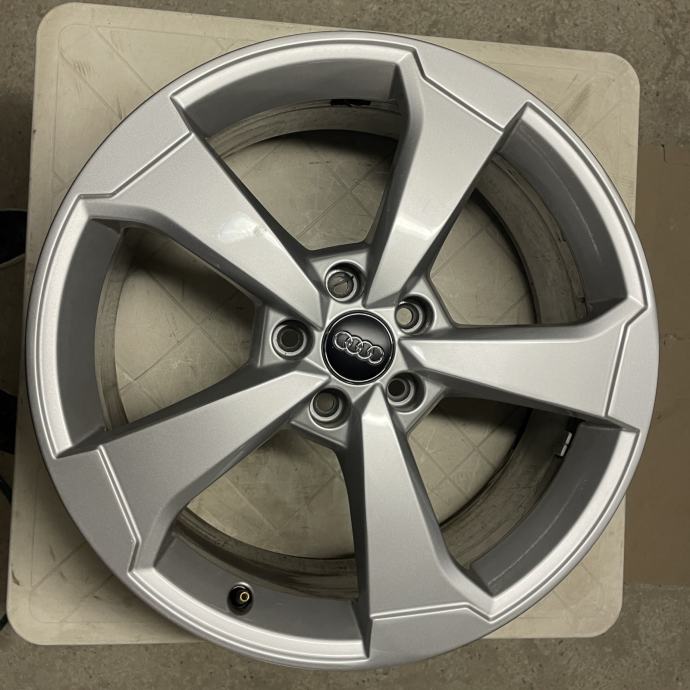 Audi RS3 Rotor Orginal alu felge