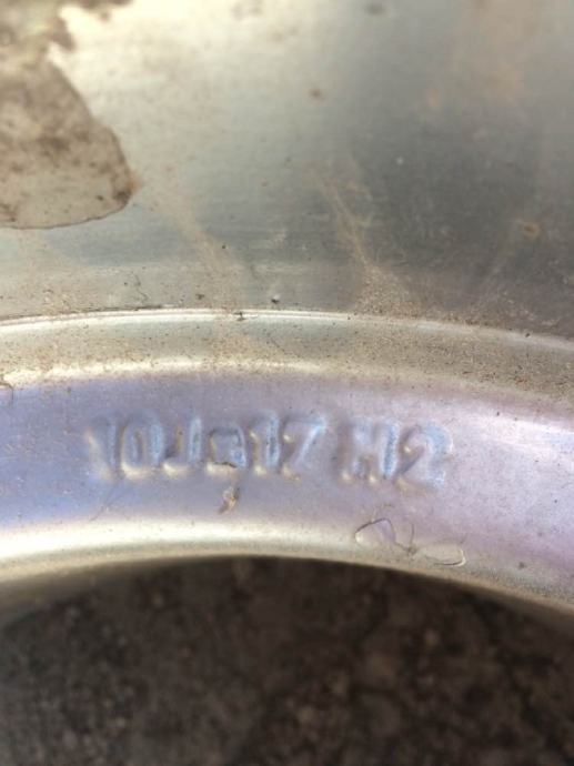 *AZEV A 17* Alu felge 17 rupe 5x120, 4 kom.