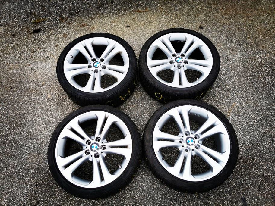 BMW 19 / Style 401 Sportline ORIGINAL / TOP Stanje + Zimske gume