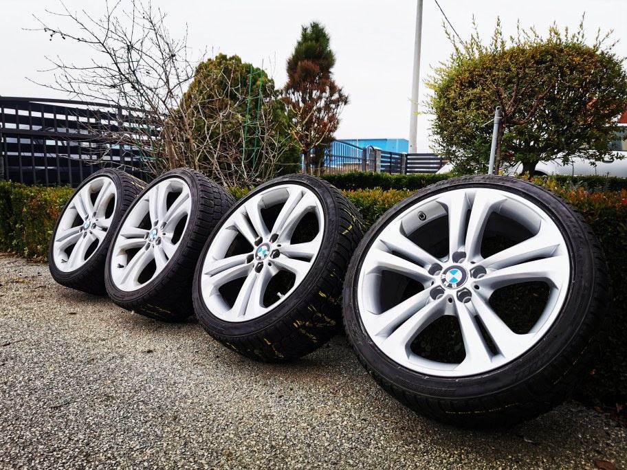 BMW 19 / Style 401 Sportline ORIGINAL / TOP Stanje + Zimske gume