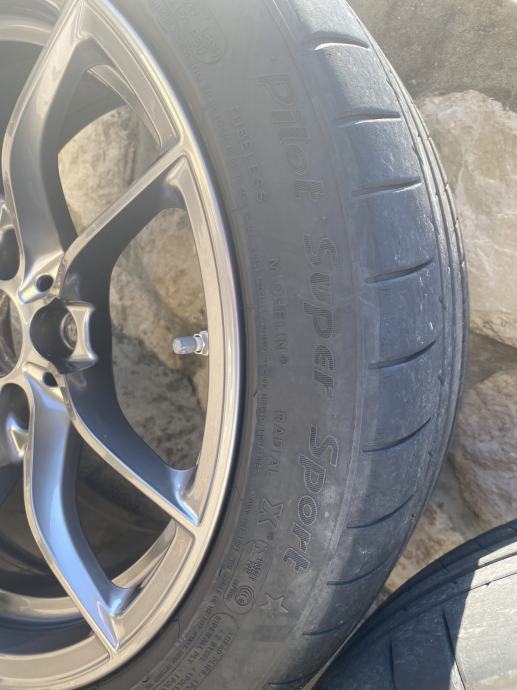 BMW Alu felge 18 F80 F82 4 kom. V-SPOKE 513M