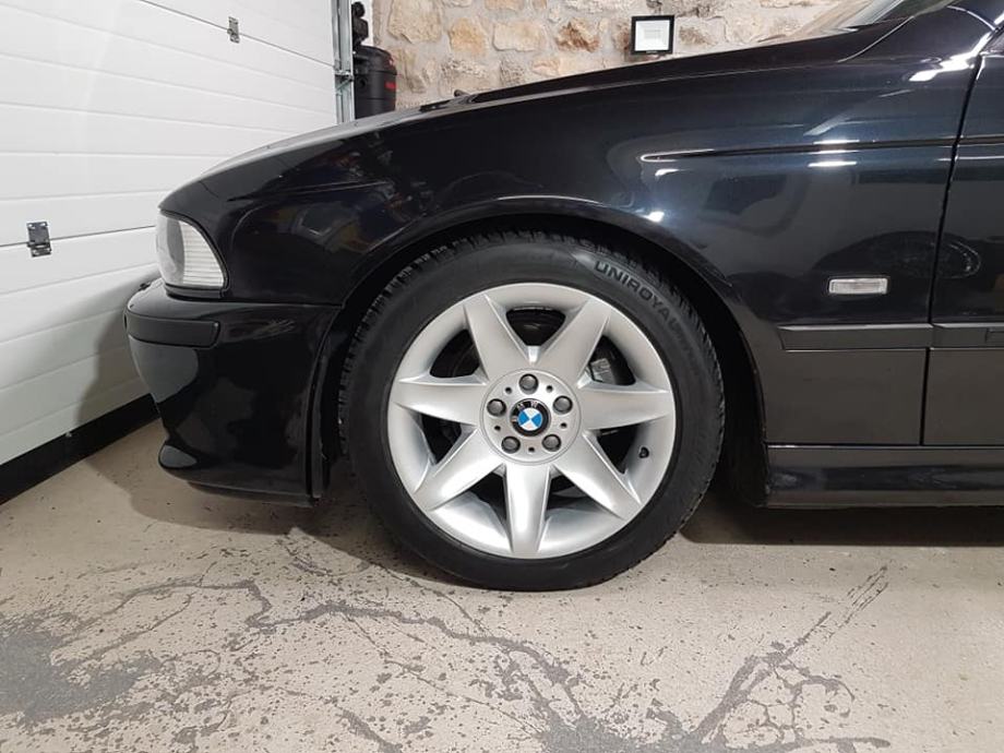 BMW Felge 17 Style 81 + NOVE Gume Uniroyal